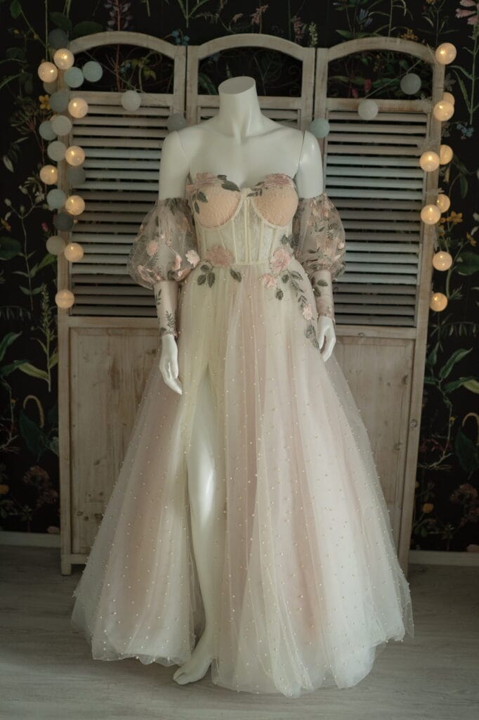 Dresses - Chotronette